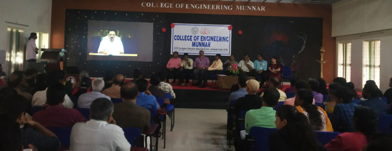 Minister for Higher Education addressing freshers – COLLEGE OF ...